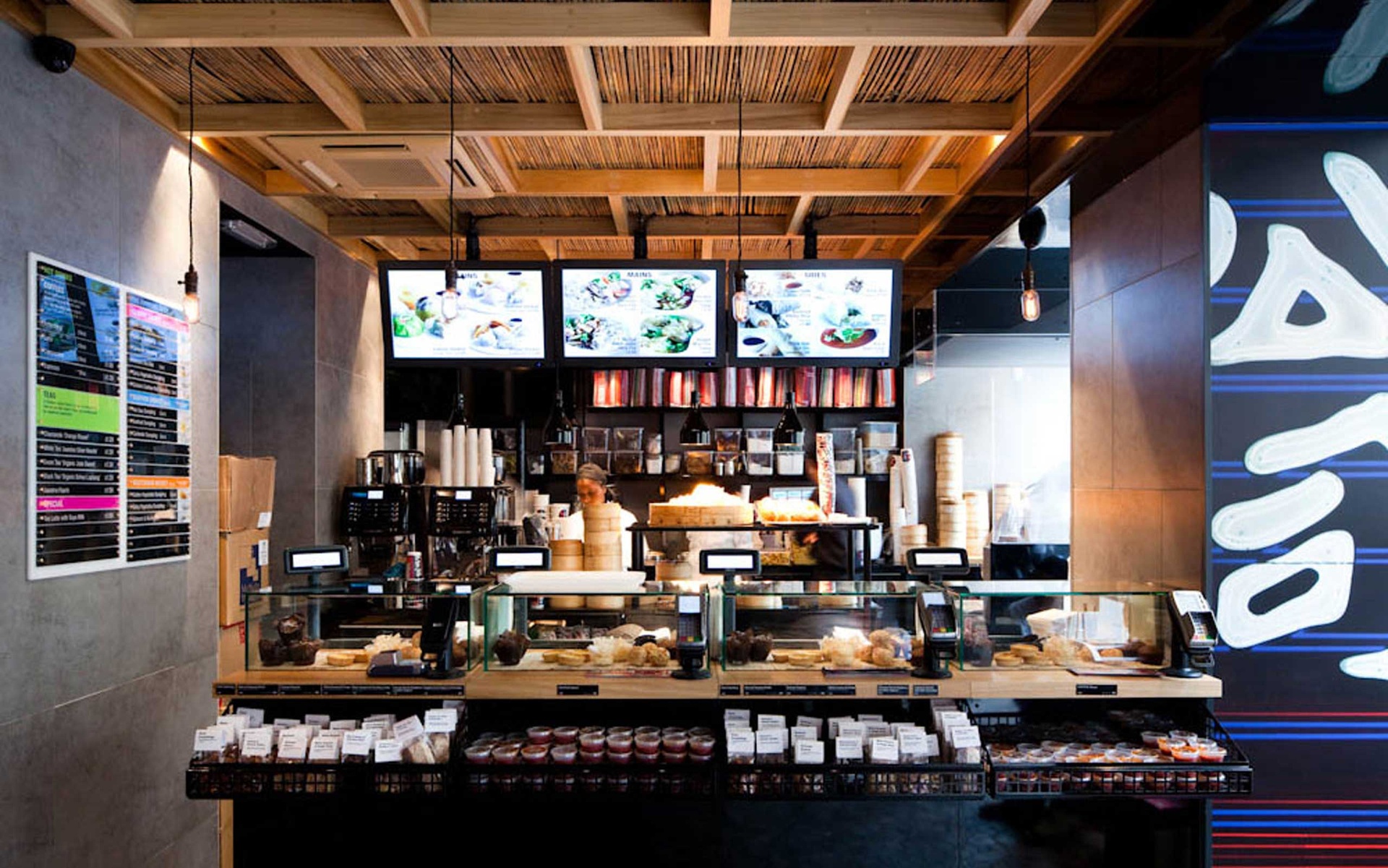 NOW - Streetfood - MACH Architecture