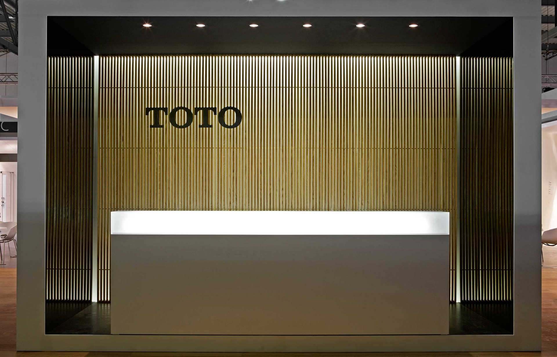 TOTO - TOTO Salone Milan 2010 - MACH Architecture